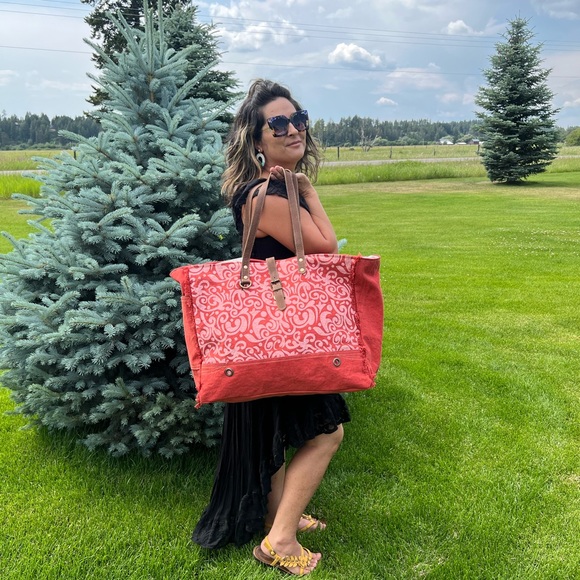 Myra Bag | Bags | New Red Floral Xl Myra Bag Canvas Leather Weekender ...